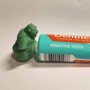 Shrek-tacular Toothpaste Cap: 3D Printed Poop Novelty - Etsy UK