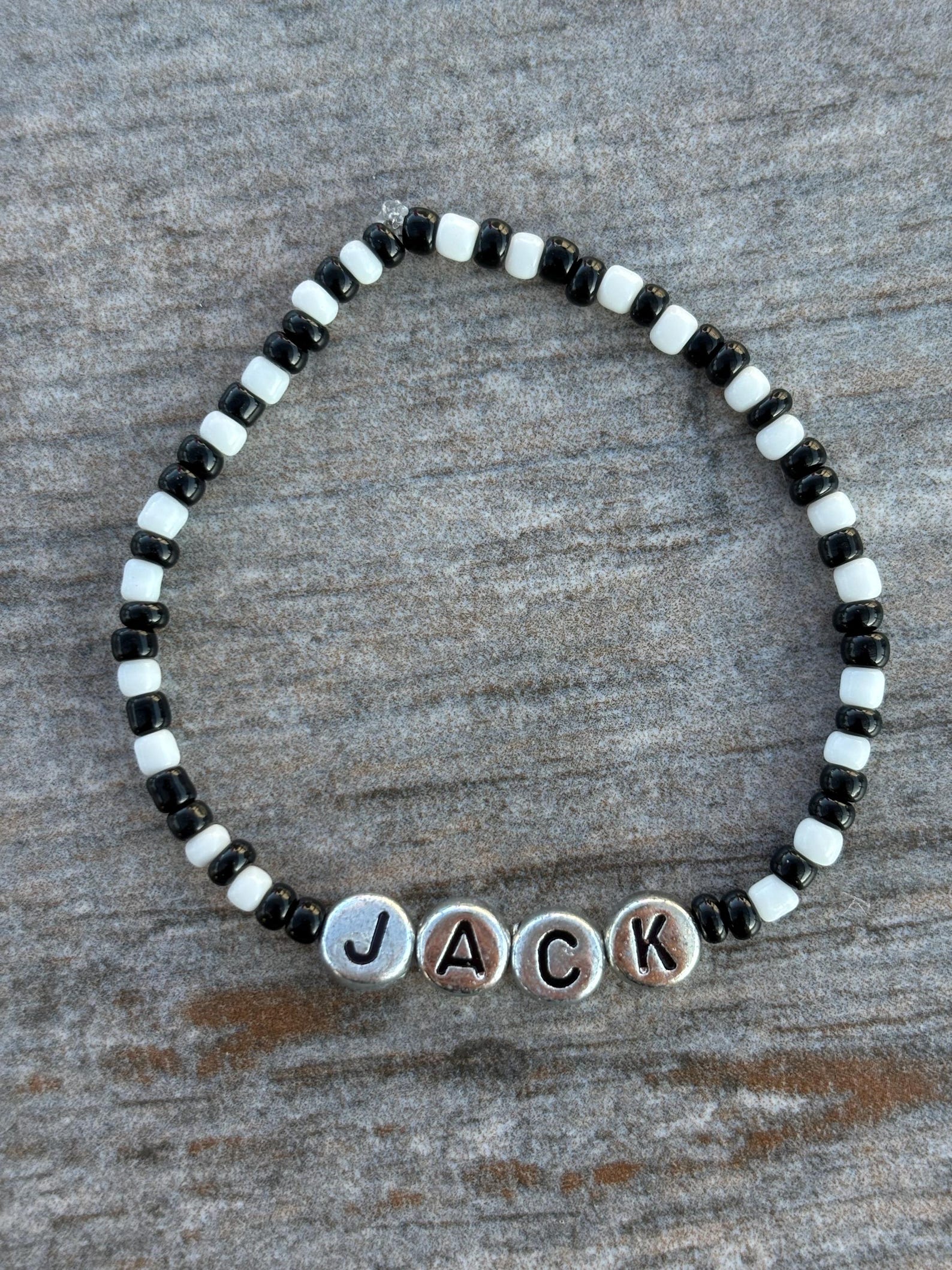 Nightmare Before Christmas Friendship Bracelets // Jack & Sally ...