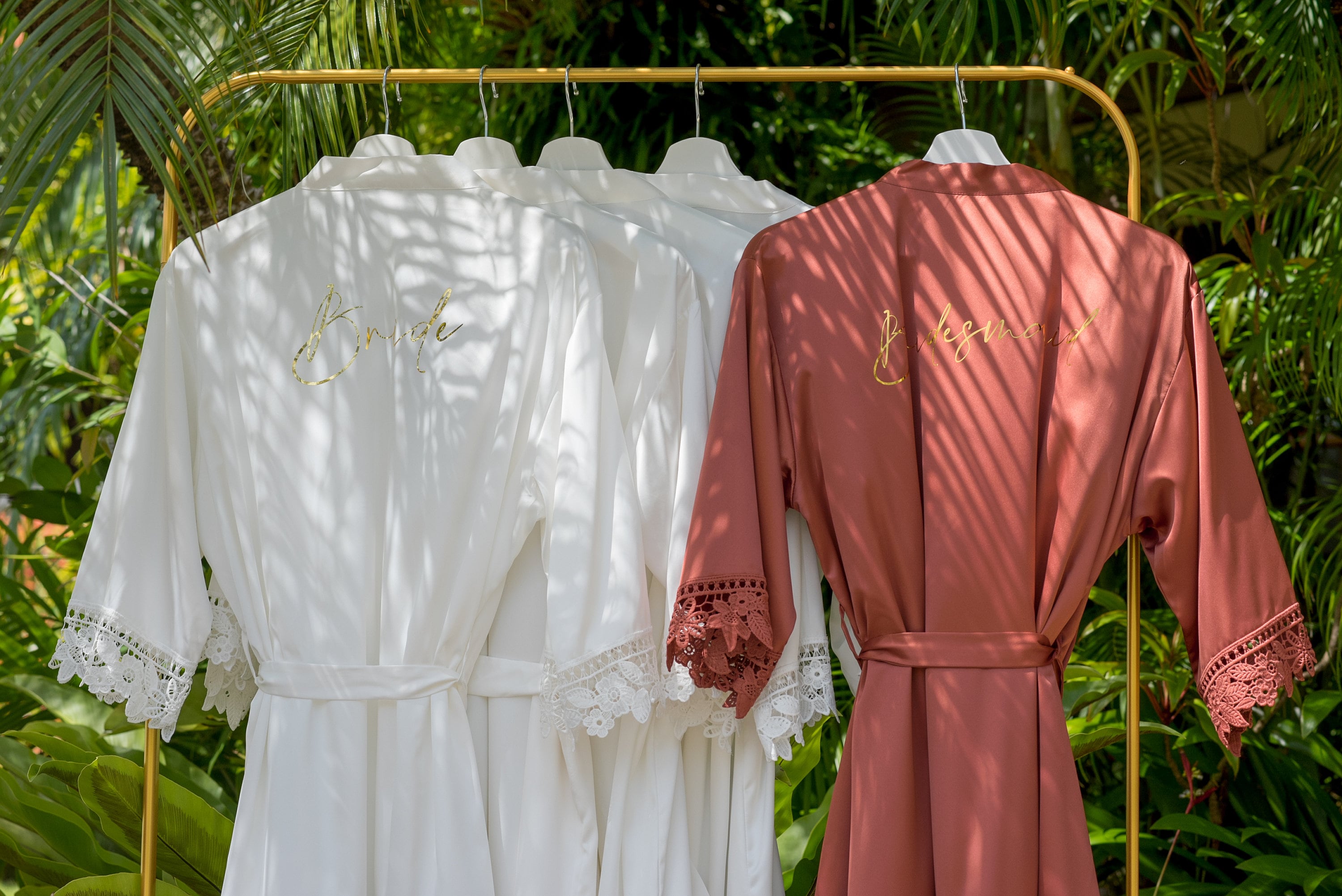 Bridesmaid Robes and Personalized Presents: Cherishing Her Special Day ...