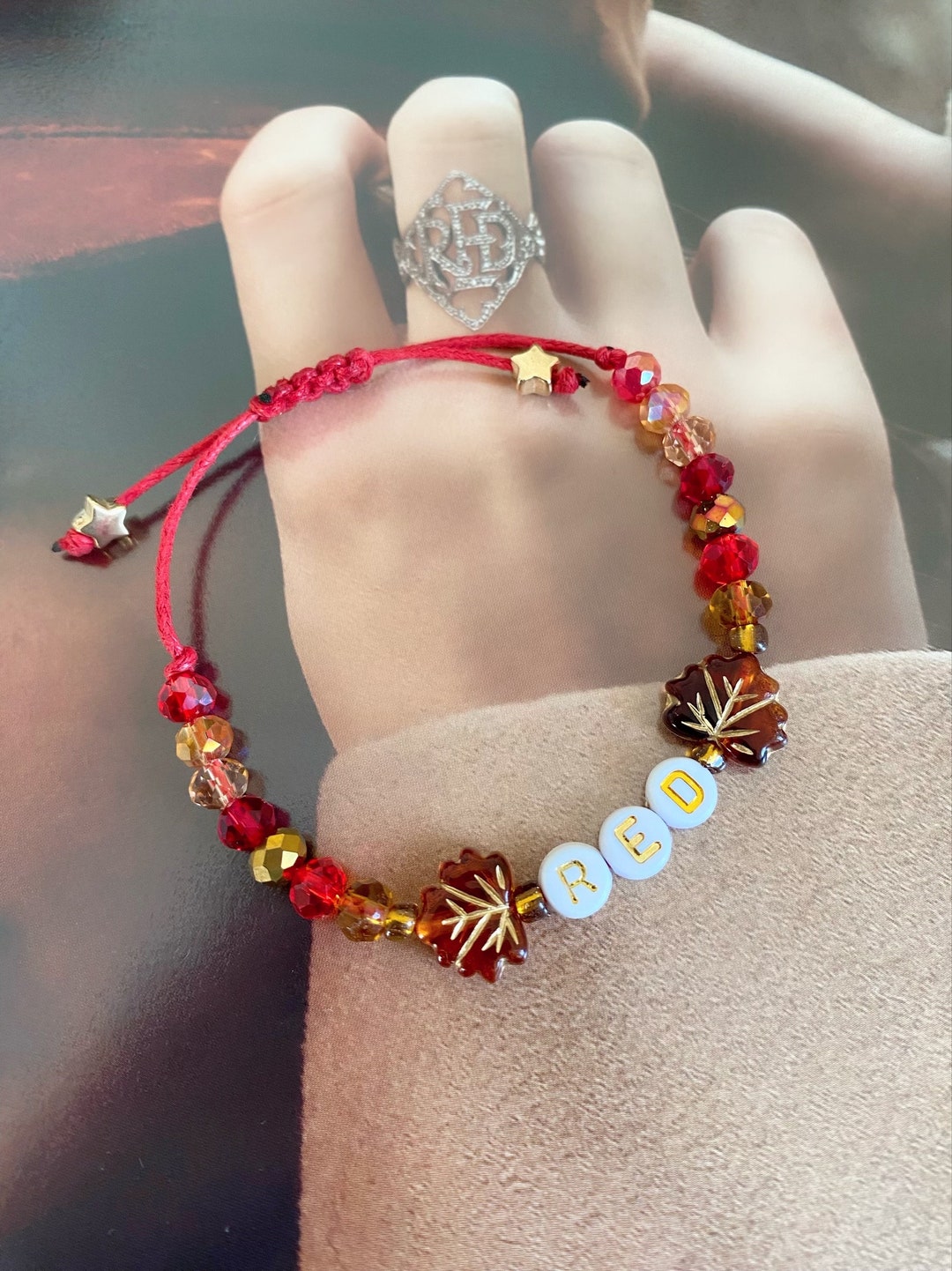 Taylor Swift Red Leaf Adjustable Friendship Bracelet - Etsy UK