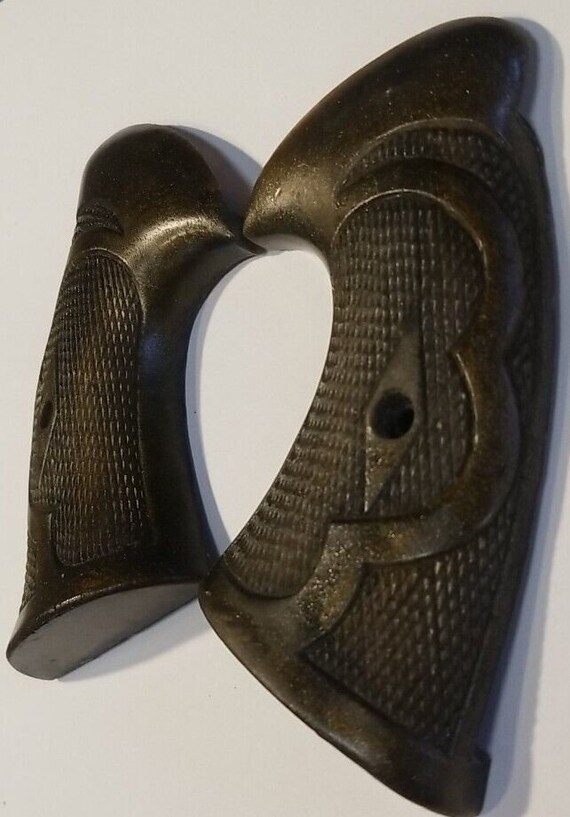 Colt Commando pistol grips brown plastic with screw - Gem