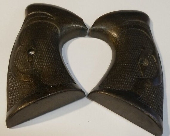 Colt Commando pistol grips brown plastic with screw - Gem