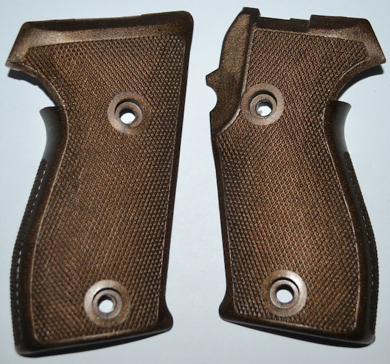 P225 Wood Grips