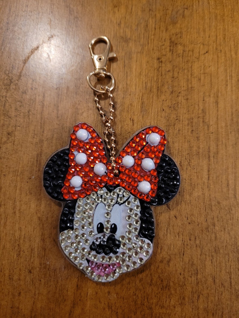 Minnie Mouse Face Keychain - Etsy
