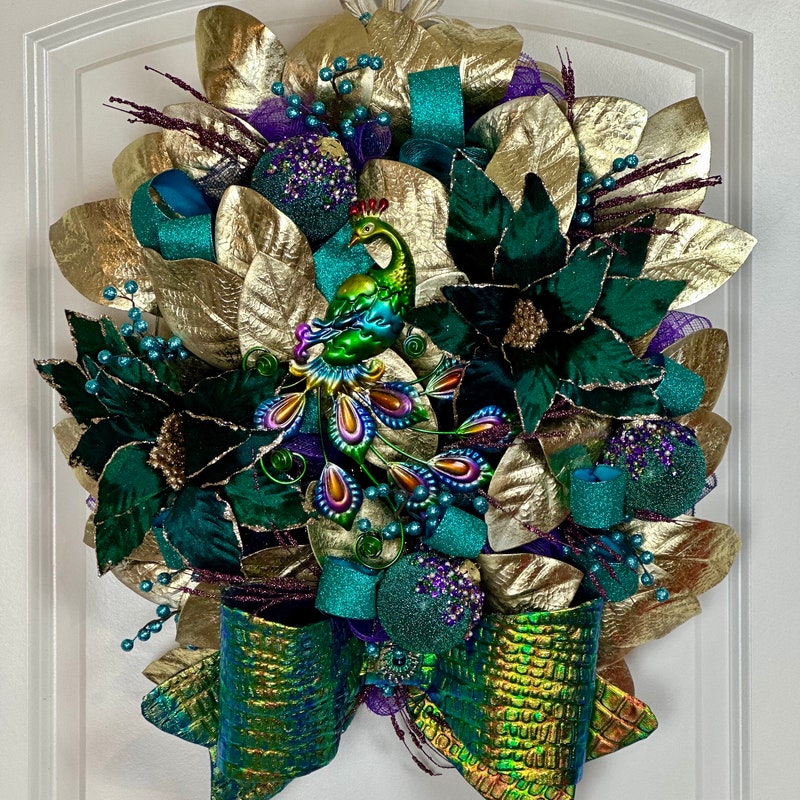 Peacock Gifts - 60+ Gift Ideas for 2025