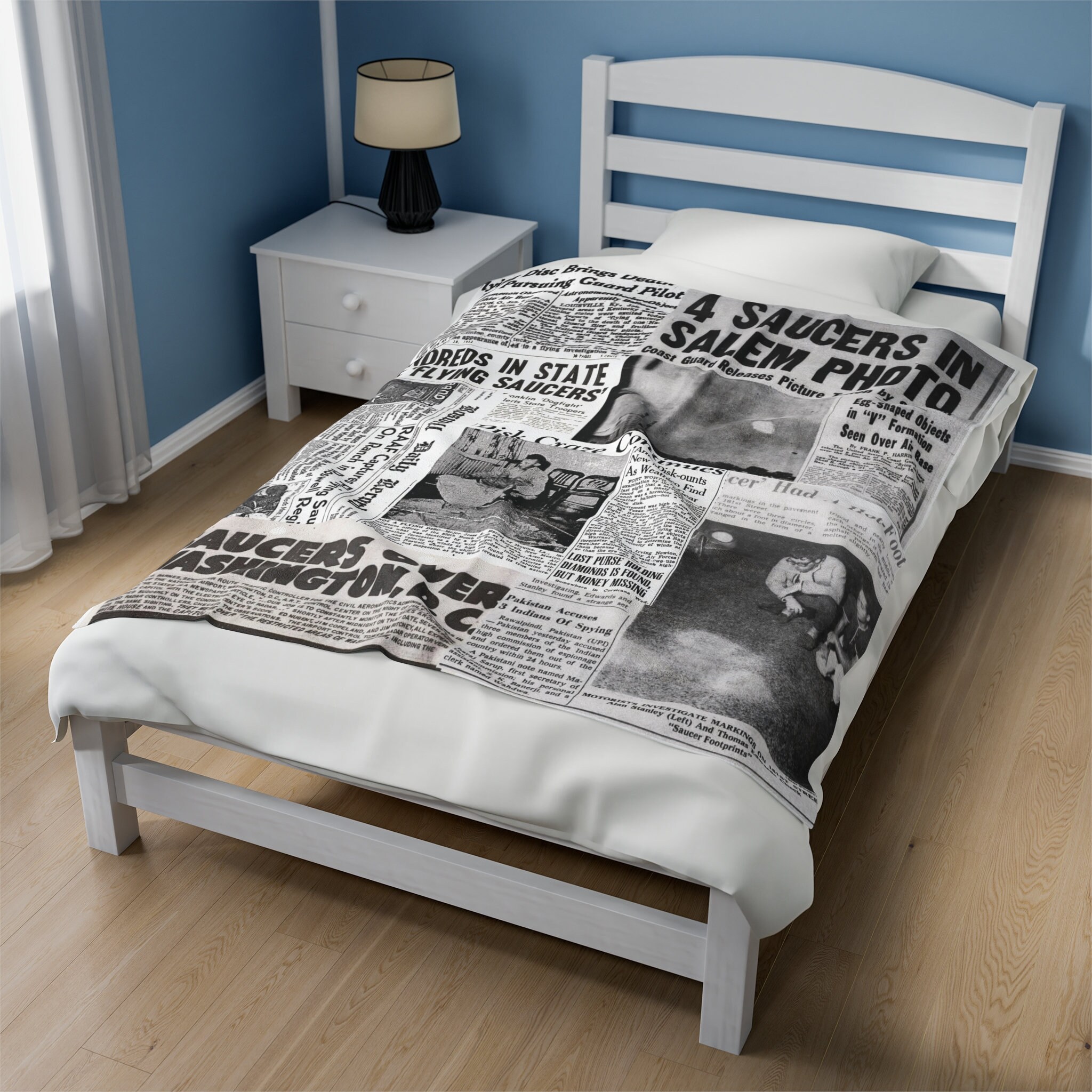 Vintage UAP Newspaper Plush Throw Blanket: Velveteen Plush Blanket ...