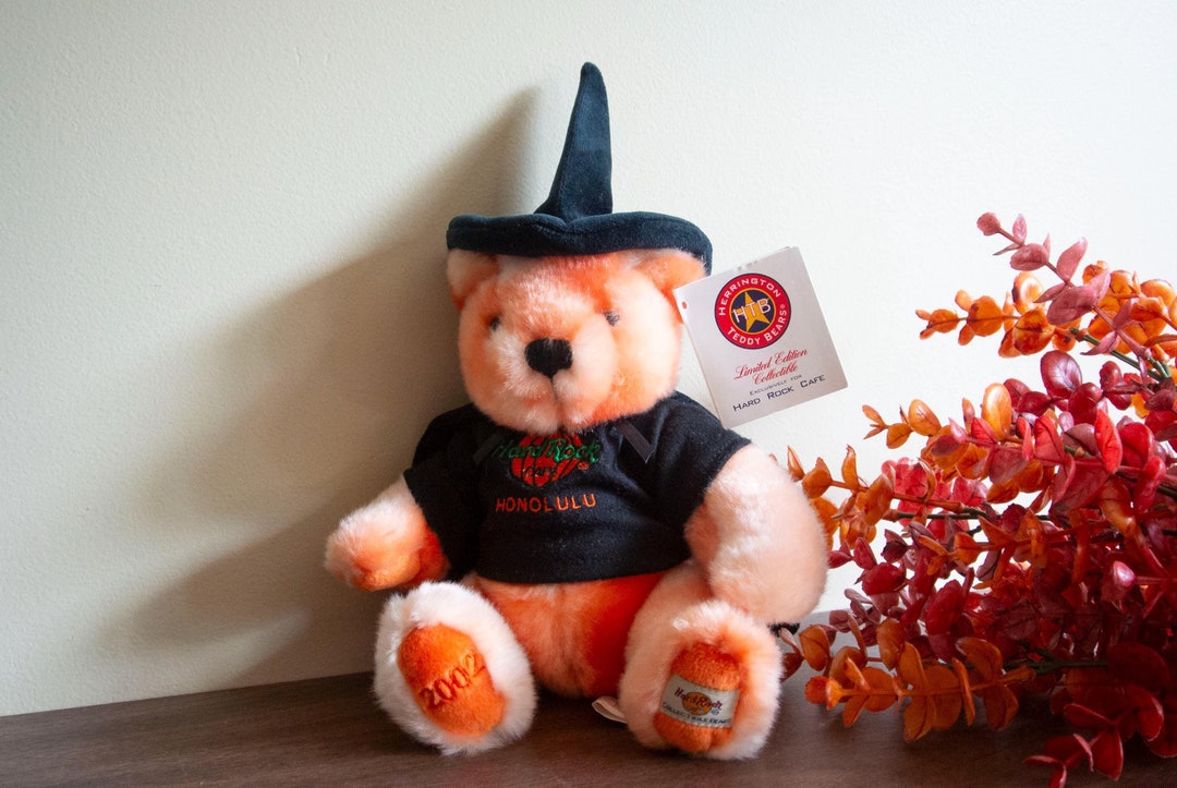 2002 Hard Rock Cafe Honolulu Halloween Collectible Witch Herrington ...