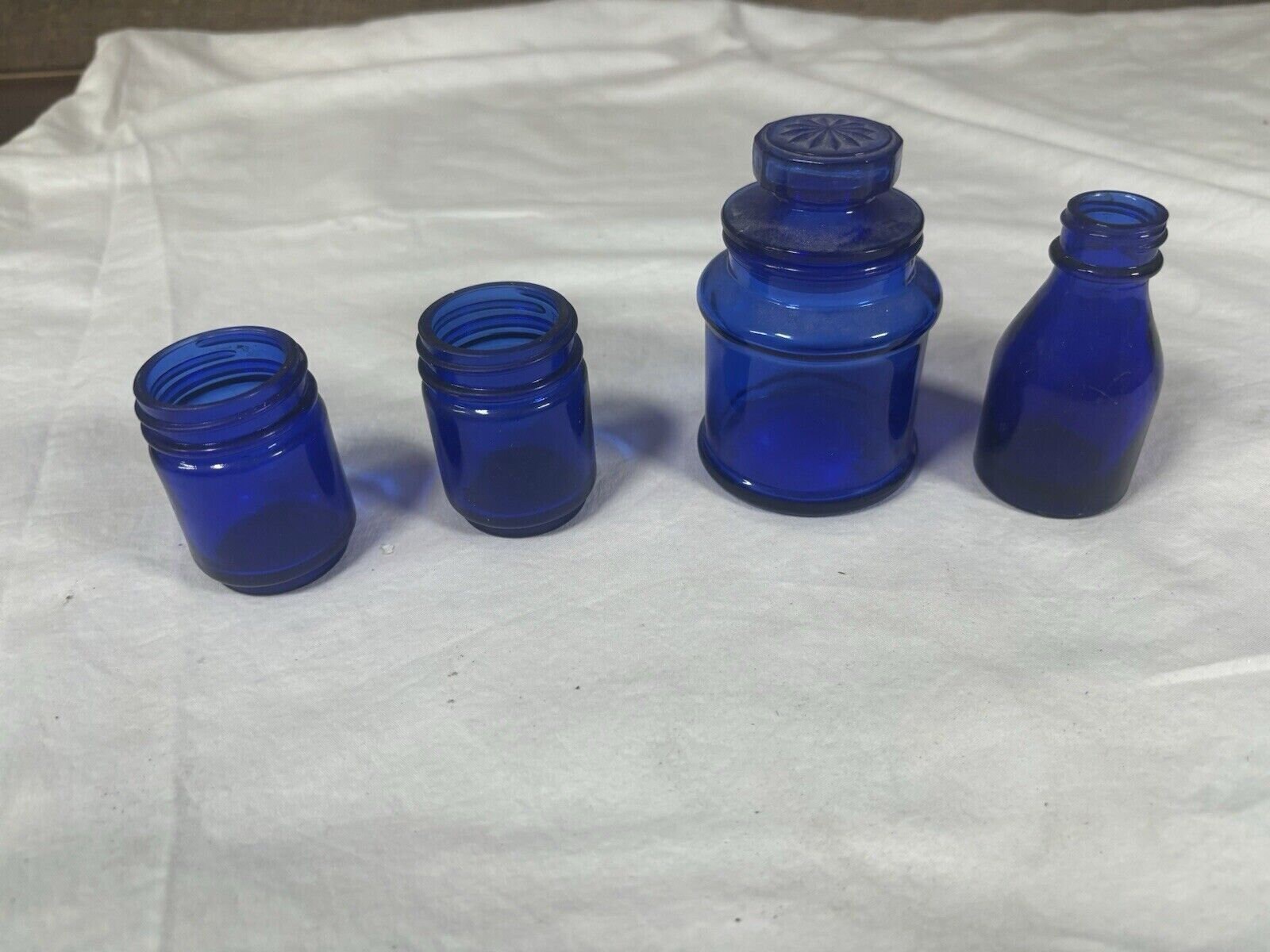 Vintage Vicks Vaporub Lidded Cobalt Blue Jar W Lid & 3 Vicks Bottle Lot ...