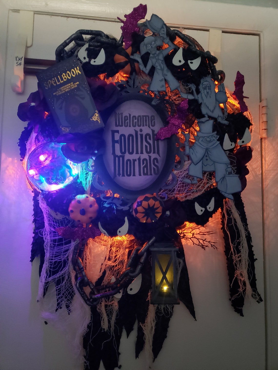 Haunted Mansion Madam Leota Wreath Halloween - Etsy