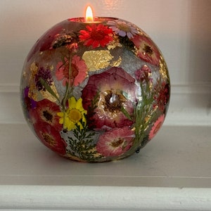 Dried Flower & Gold Leaf Resin Tea Light Holder - Etsy