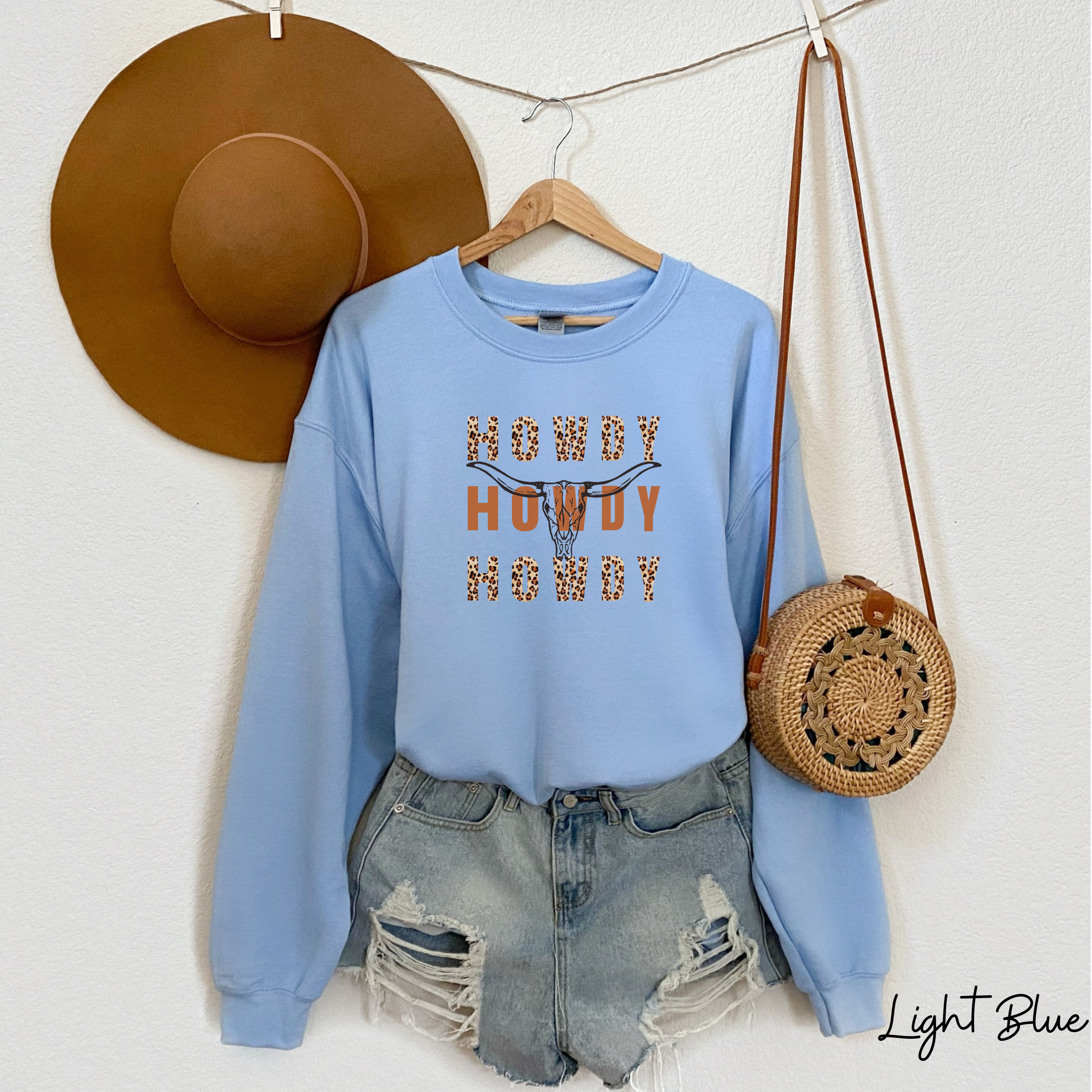 Cowgirl Leopard Print "howdy" Steer Head Country Crewneck Sweatshirt ...