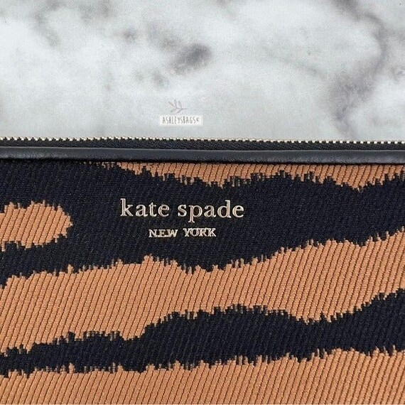 Kate Spade Tiger Jacquard Zip Pouch Wristlet Wallet - Gem
