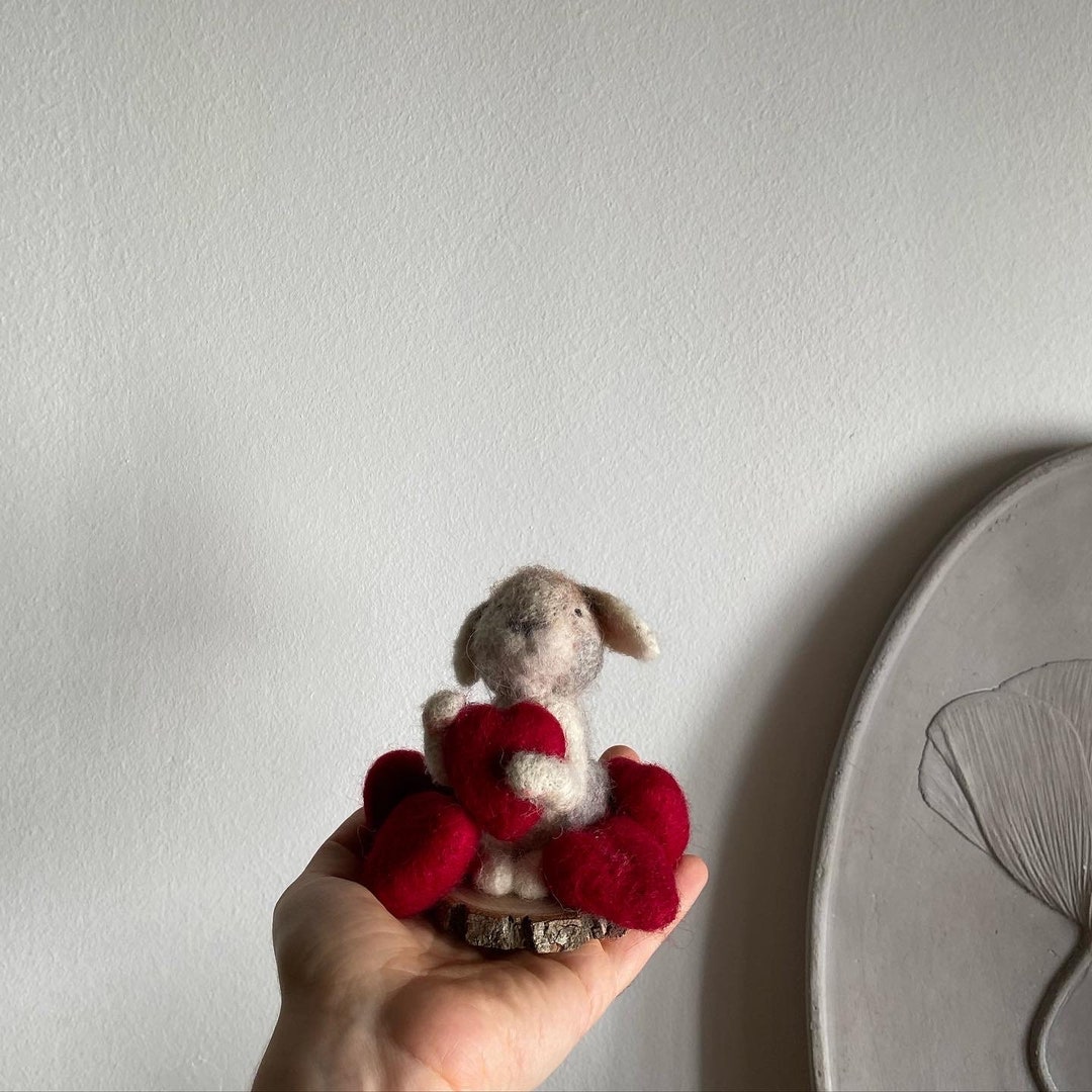 Mini Needle Felted Rabbit,felt Animal Sculpture,felt Rabbit Ornament ...