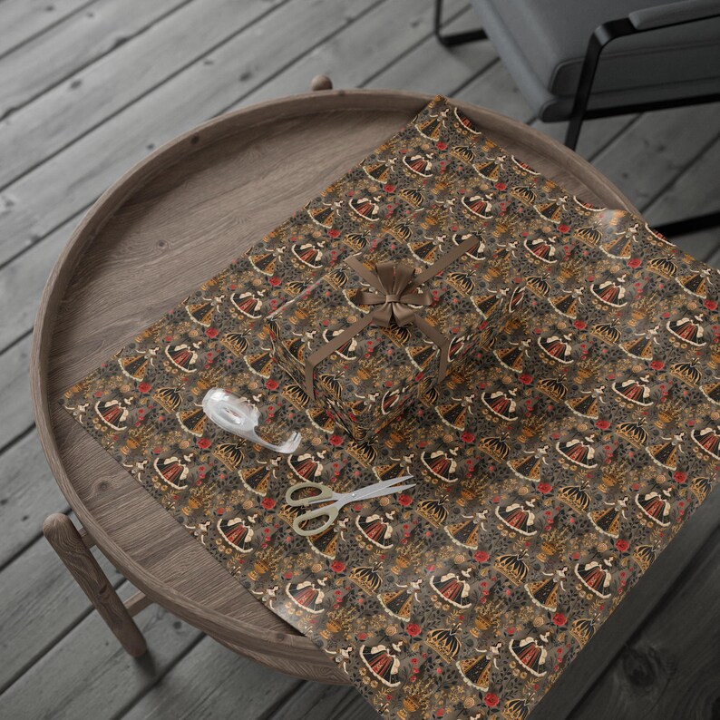Victorian Christmas Wrapping Paper: Mid-century Queen Design - Etsy