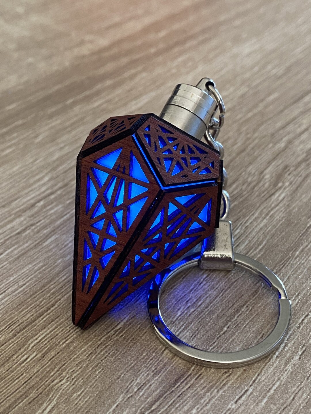 Laser Cut LED Key Rings Sacred Geometry Pentagonal Trapezohedron With ...