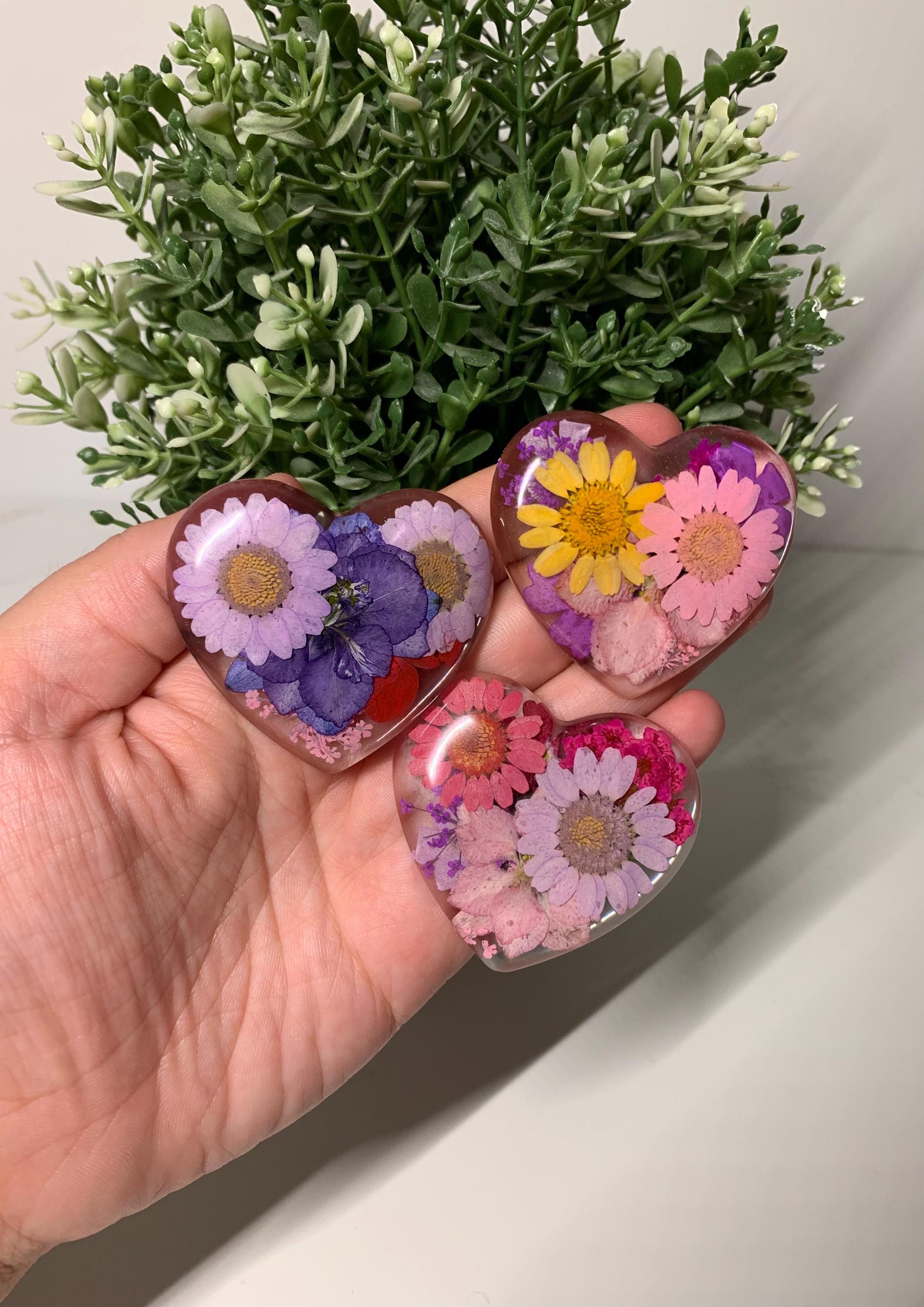 Handmade Resin Flower Magnets – Real Pressed Flowers – Heart Shaped ...