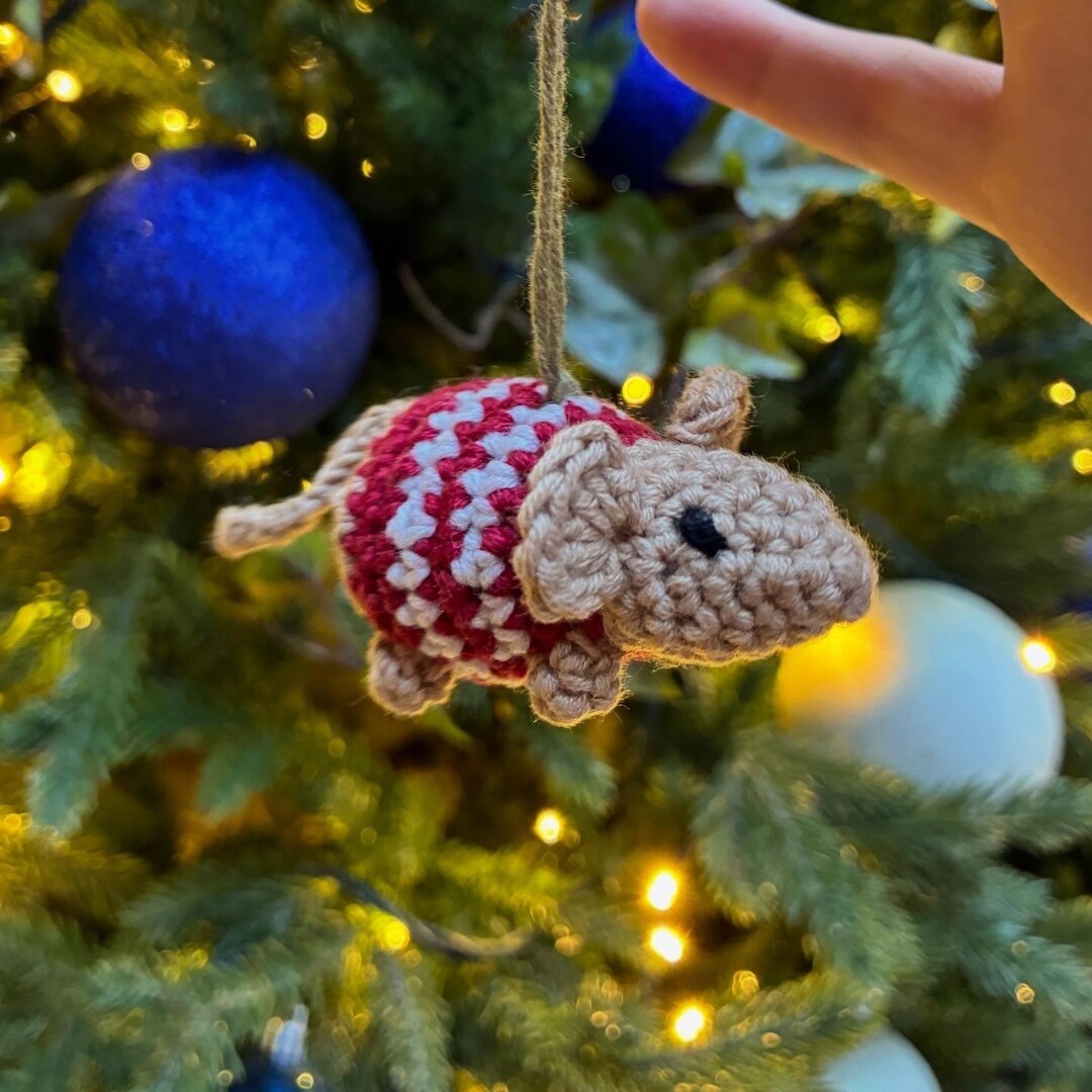 Crochet Mouse in a Christmas Jumper Tree Ornament | Handmade Crochet ...