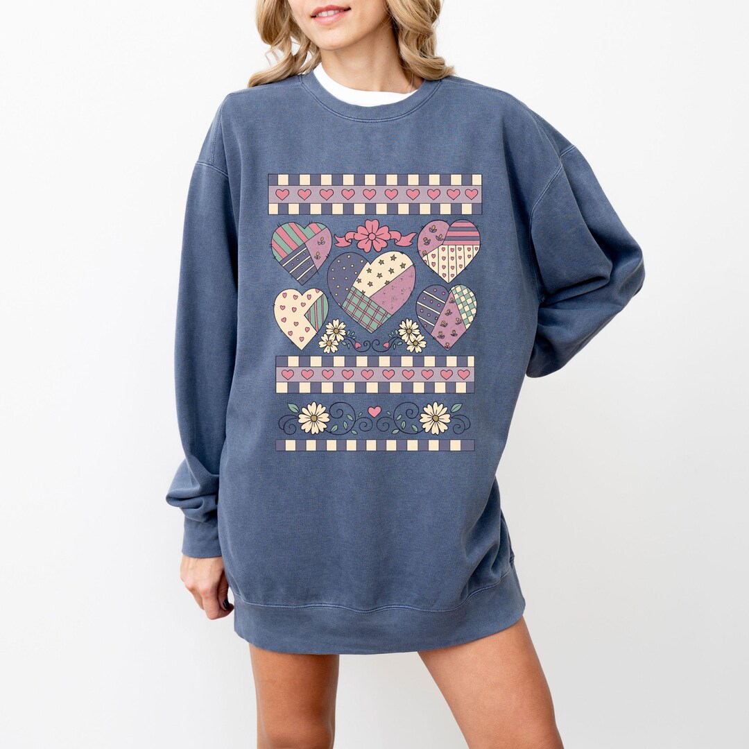 Grandmillennial Quilted Hearts Sweatshirt, Vintage Granny Square Shirt ...