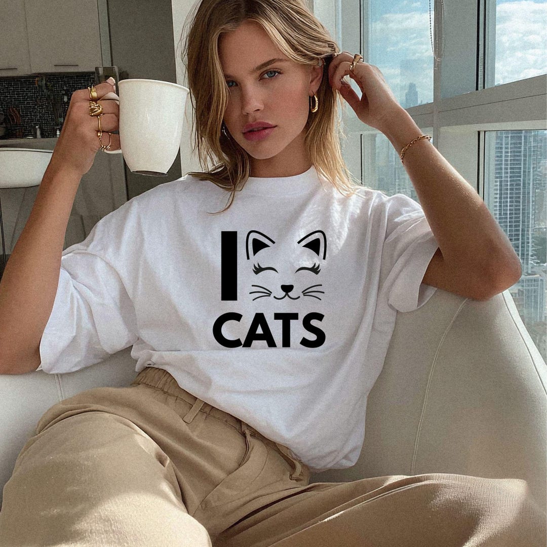 I Love Cats Graphic Tee, Doodle Aesthetic Cat Mom Shirt, Trendy Cat ...