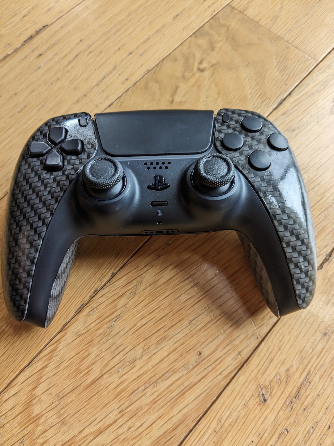 Ps5 Custom Controller Hydro Drip Carbon Fiber With Extremerate Clicky Triggers Short Pull. - Etsy