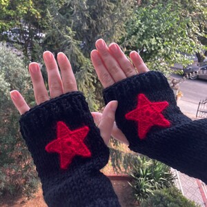 Black Handwarmers With Red Crochet Star - Etsy