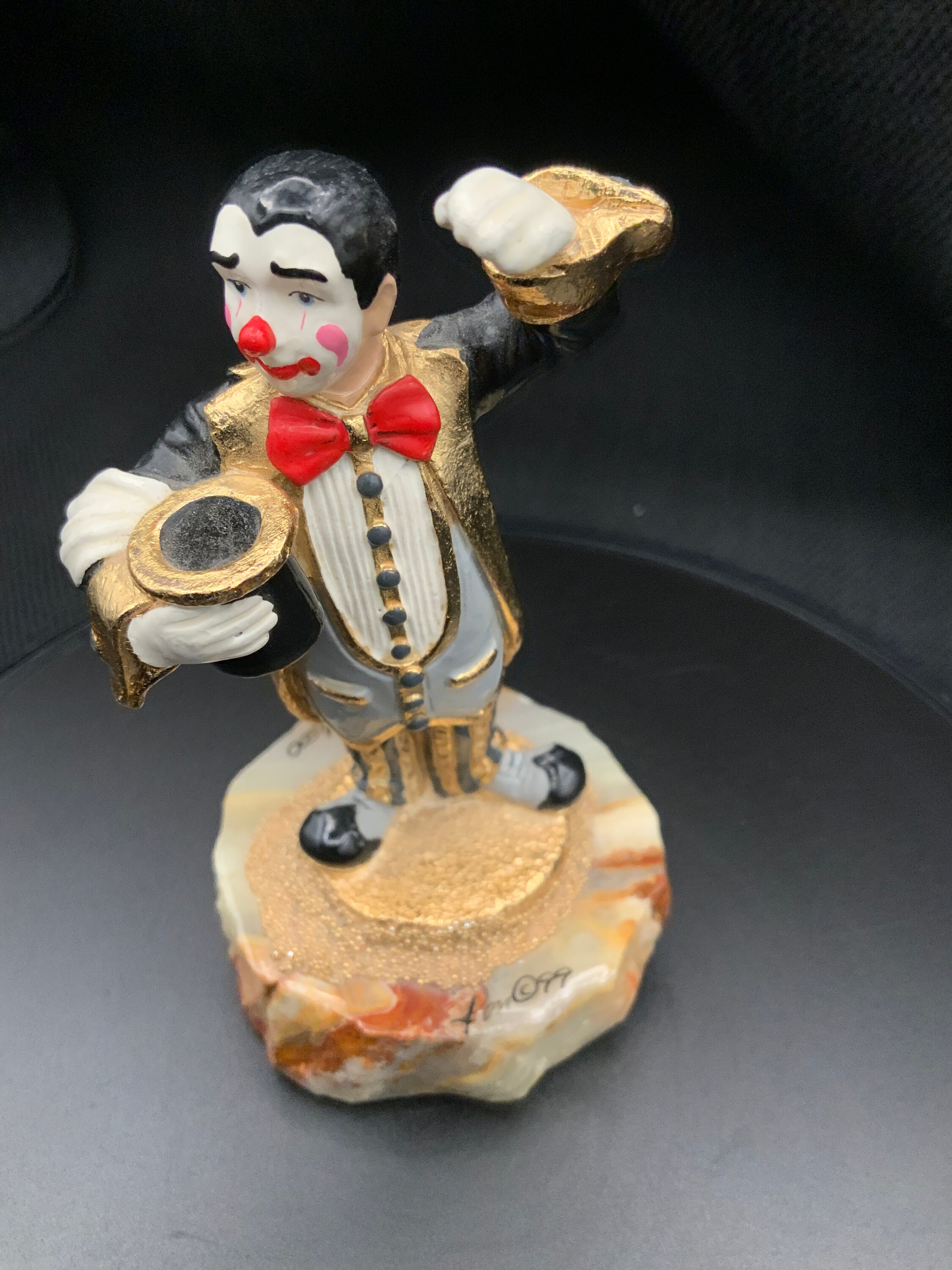 Vintage Ron Lee Gold Magician Clown, Top Hat and Tails Figurine ...