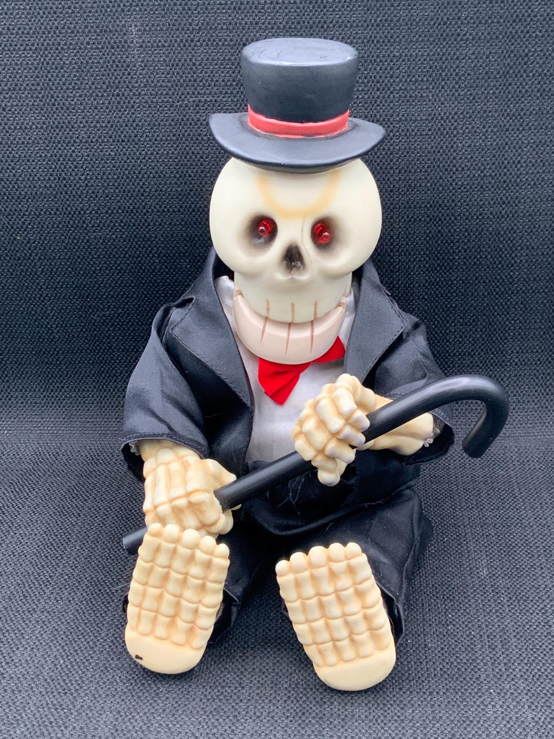 Vintage Gemmy 1998 Animated Skeleton Figure, Halloween Prop, Spooky ...