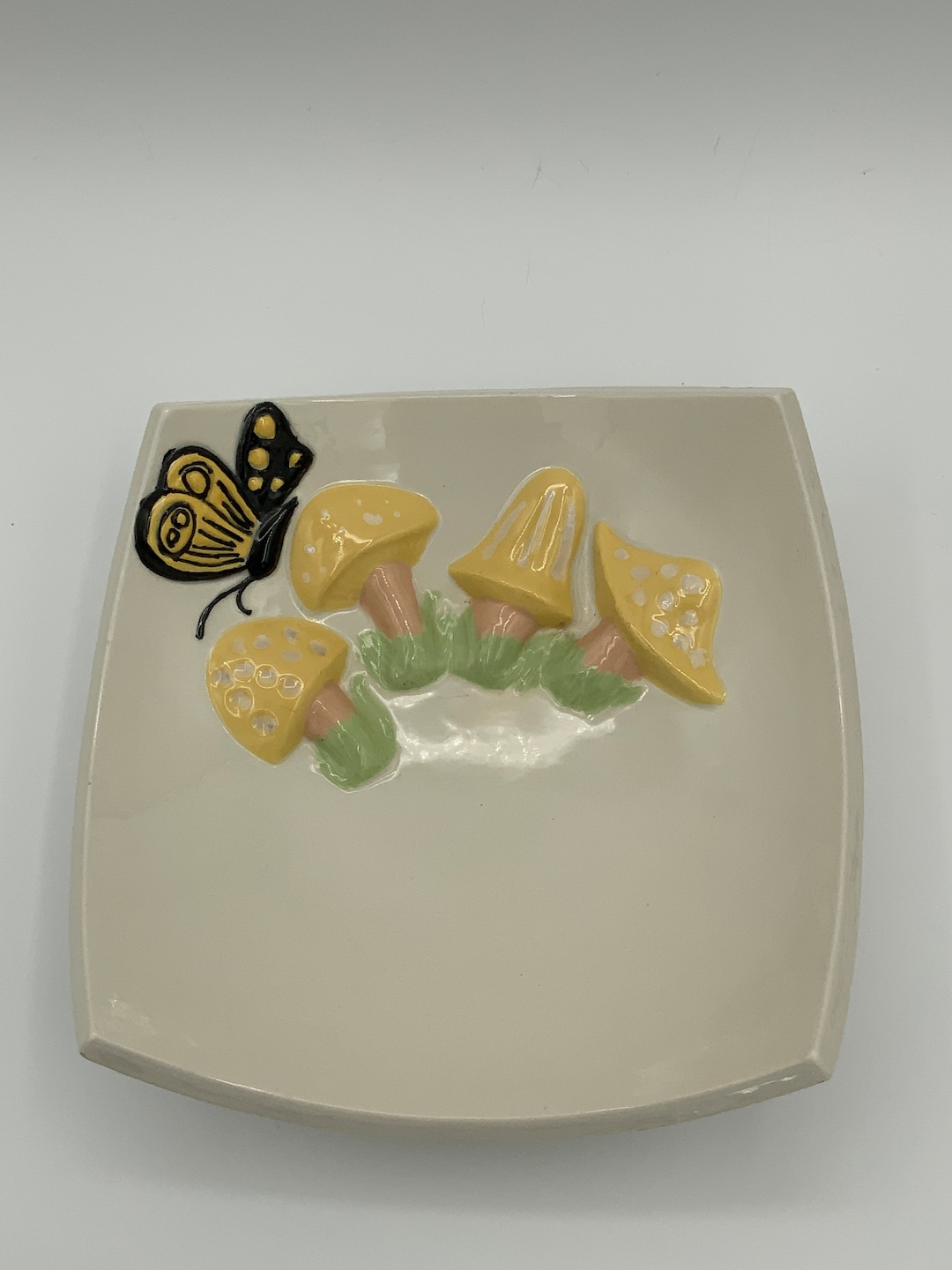 Vintage Gare Inc. 1974 Mushroom and Butterfly Ceramic Curved Dish ...