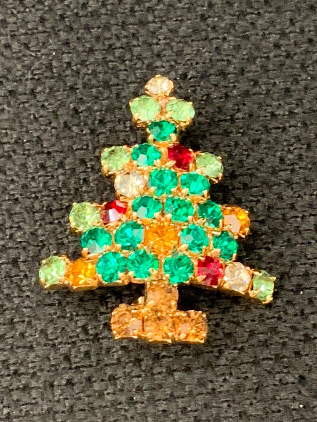 Vintage Christmas Tree Pin, Classic Holiday Jewelry, Unique Gift for ...