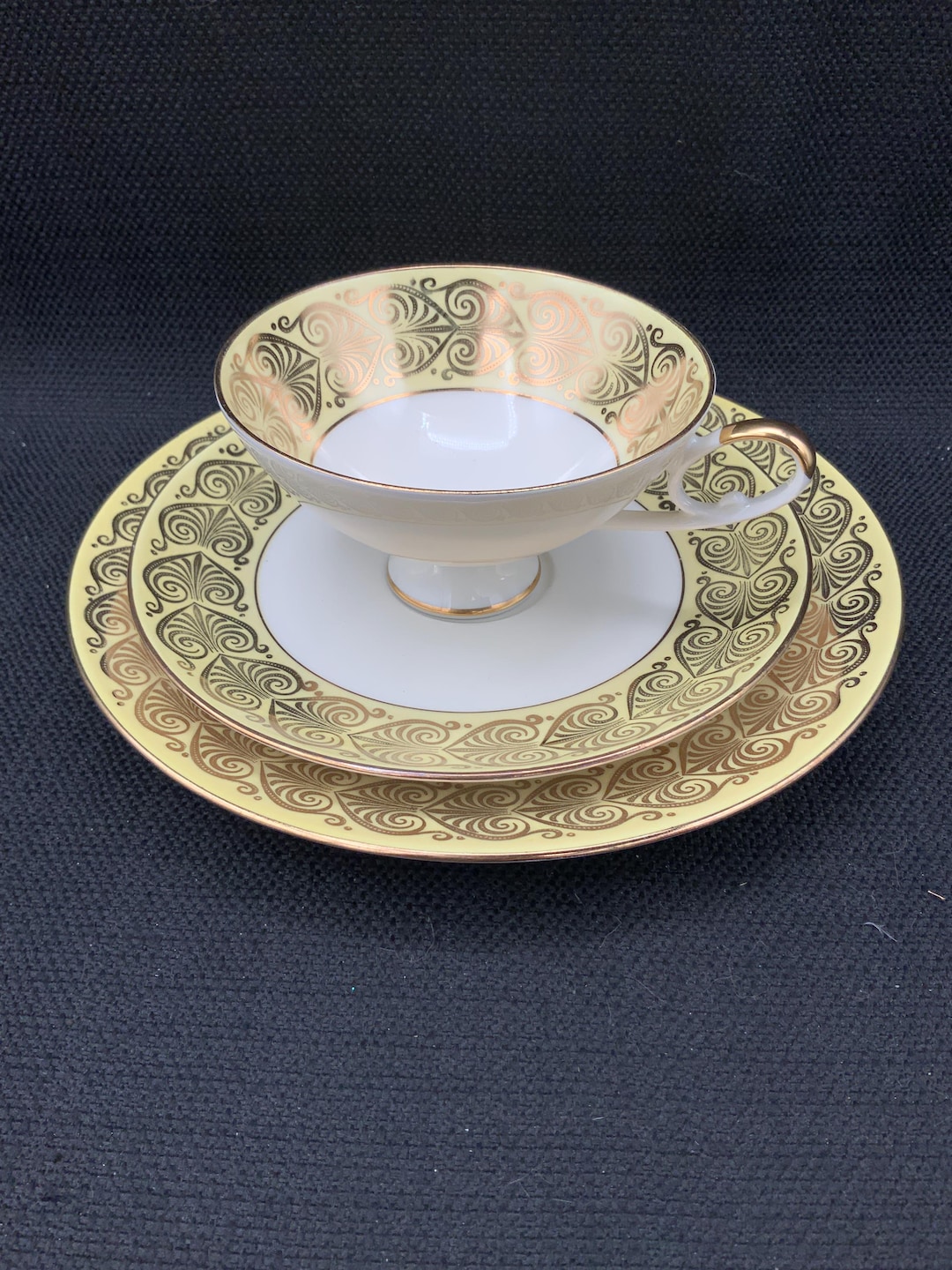 Teacup Trio With Saucer Set, Gold Rim Teacup, Alka Alboth Kaiser China ...