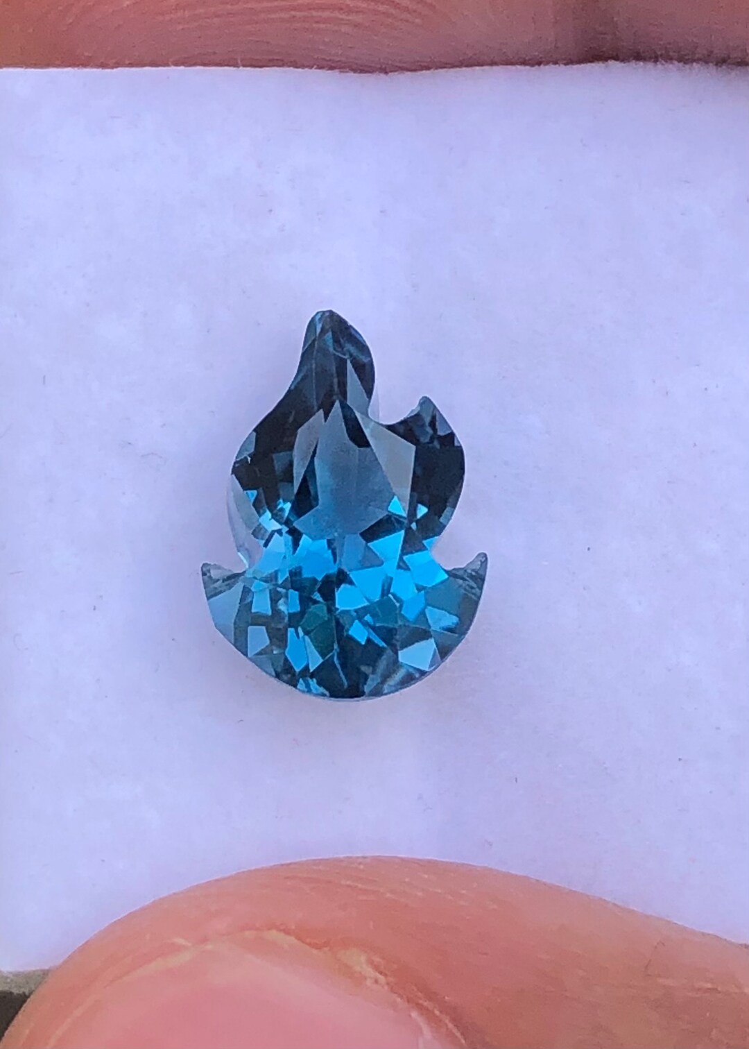 Natural London Blue Topaz Rare Fire Cut Special Custom Cut Weight 2.75 ...