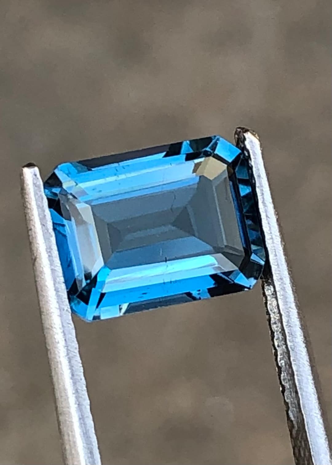 Natural London Blue Topaz Emerald Cut, Size 9.106.90 MM , Weight 2.75 ...