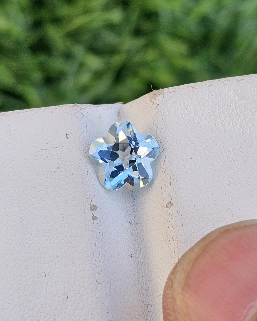 Natural Sky Blue Topaz Rare Flower Cut ( Special Custom Cut ) Size 7.70 ...