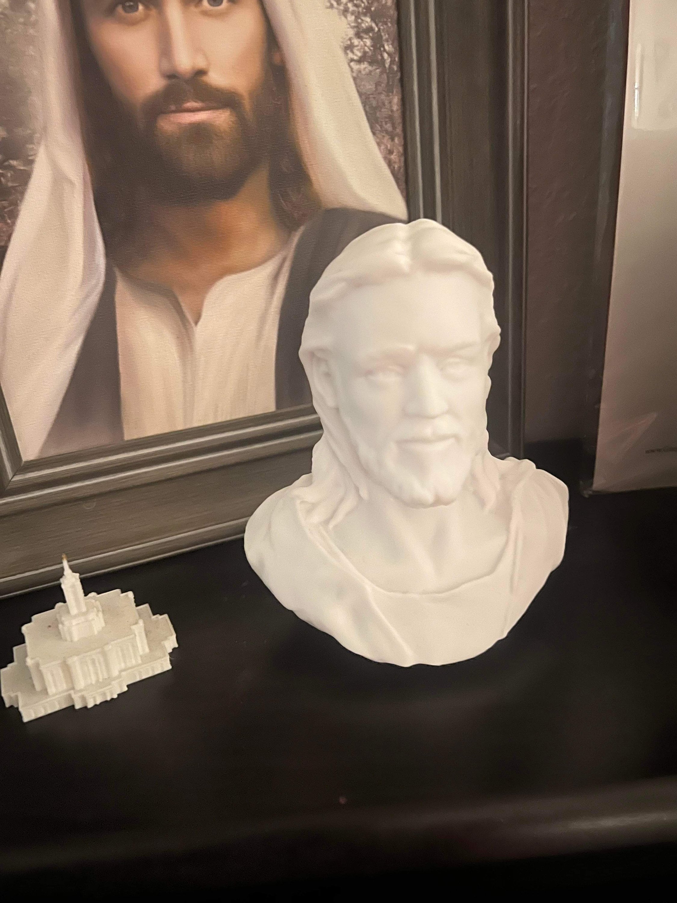 9 Jesus Christ the Redeemer, Statue, Christian Statuary, Christ ...