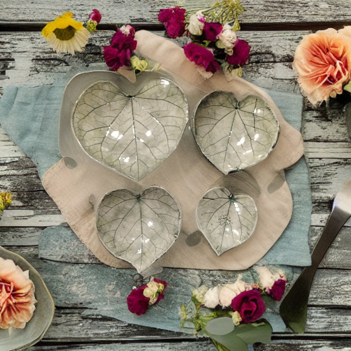 Leaf Pottery, Jewelry Dish, Small Serving Dish, Ring Dish, Olive Dish ...