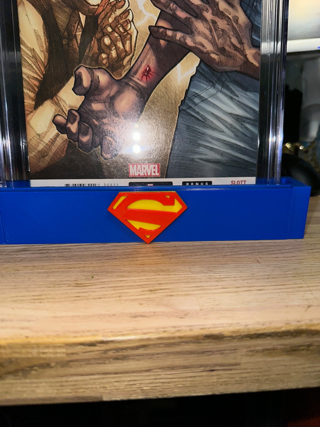 Graded Comic Book Stand - DC Comics Themes - 3D Printed - Etsy