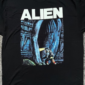 Alien T Shirt - Various Sizes - Aliens Sci-fi Horror - Etsy