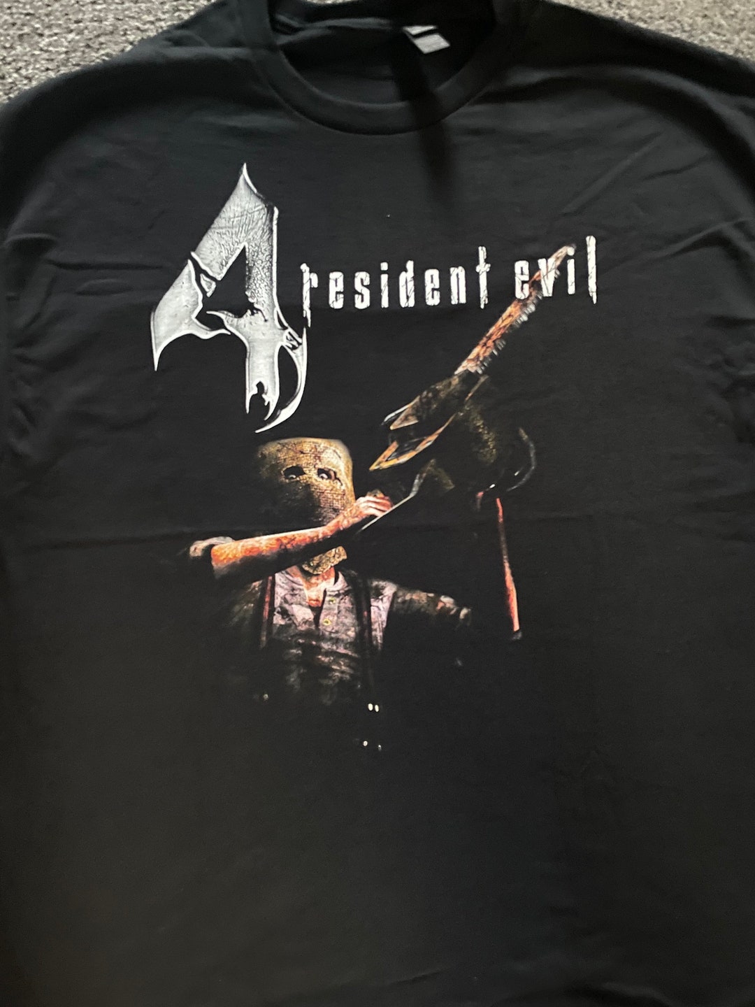 Resident Evil 4 Dr Salvador Chainsaw - T Shirt - Various Sizes Survival ...