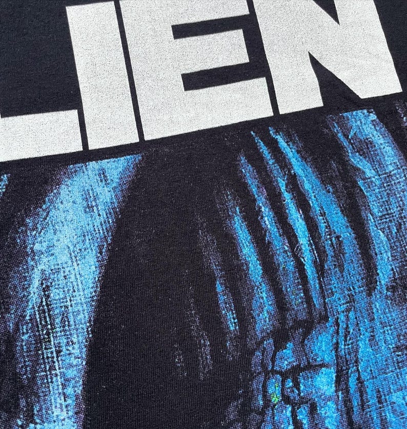 Alien T Shirt - Various Sizes - Aliens Sci-fi Horror - Etsy