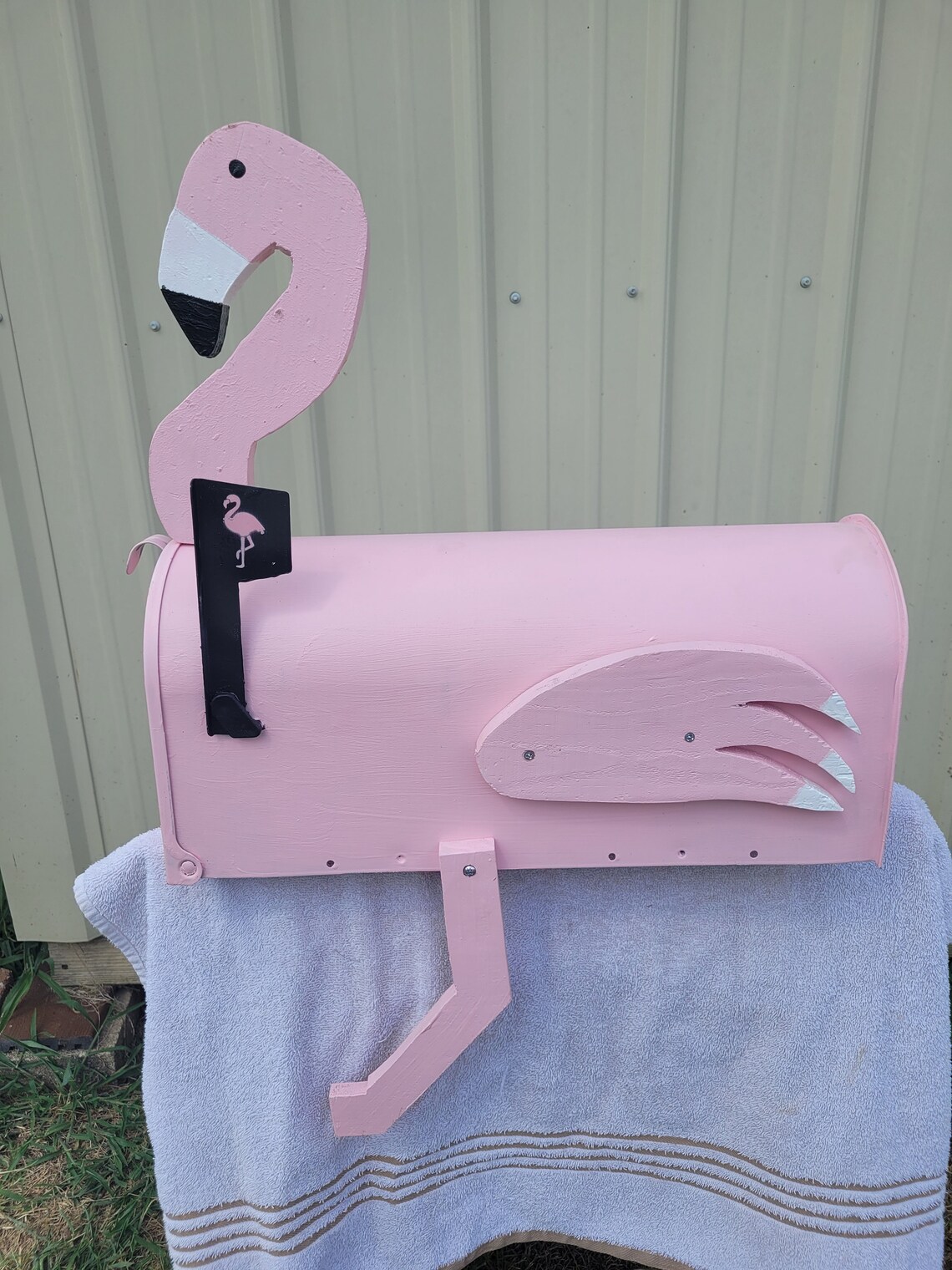 Pink Flamingo Mailbox - Etsy