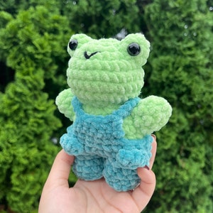 Crochet Frog in Overalls Plushie Handmade Stuffed Animal Amigurumi ...