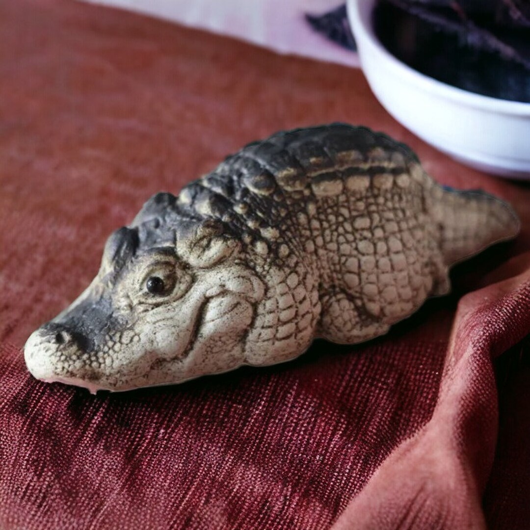 Crocodile Figurine Statue Ceramic Sculpture Funny Crocodile Chubby ...