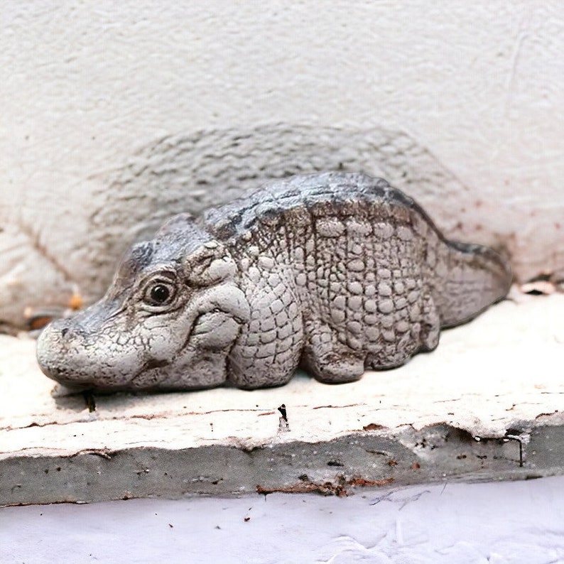 Crocodile Figurine Statue Ceramic Sculpture Funny Crocodile Chubby ...