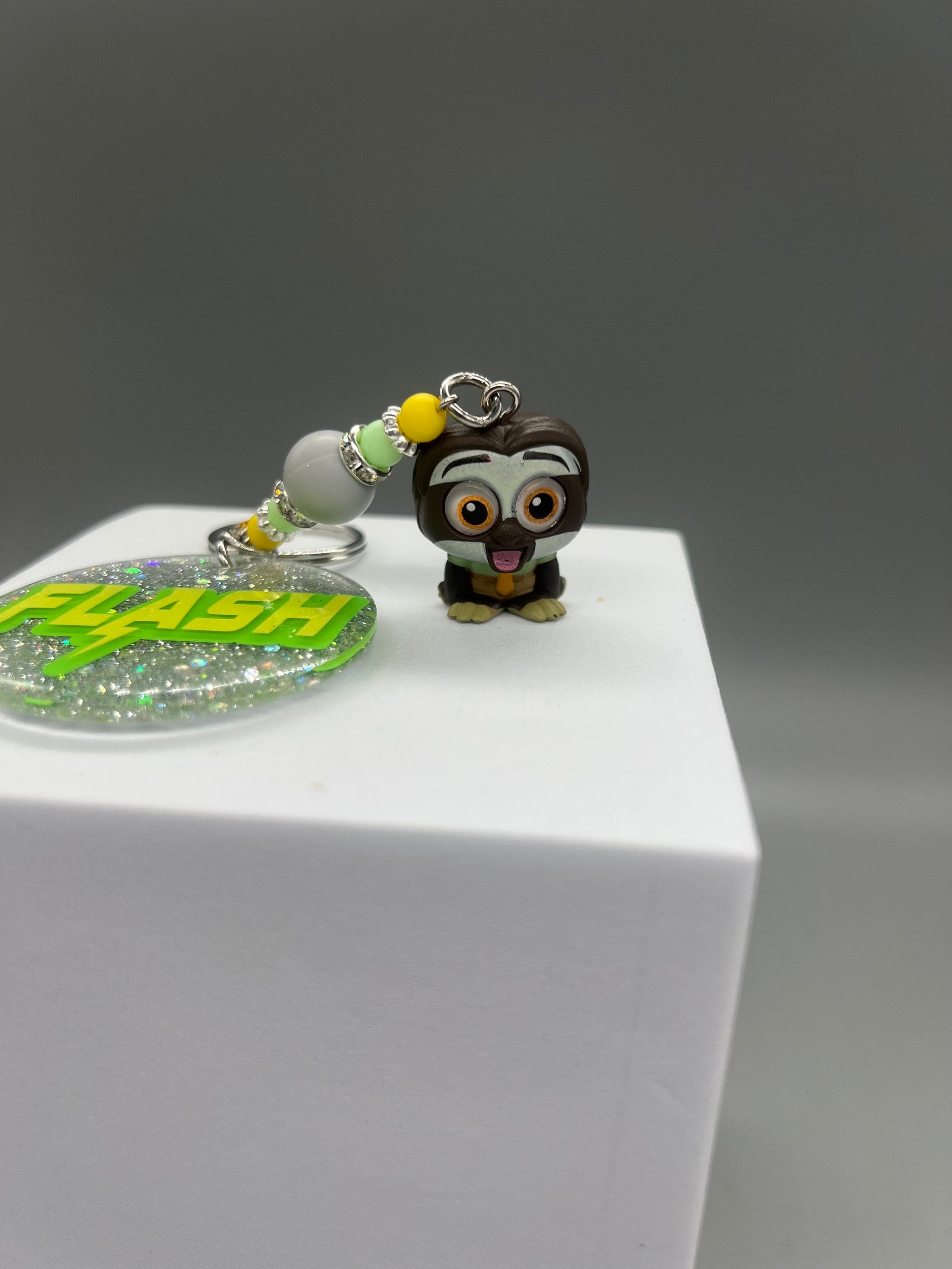 Flash the Sloth From Zootopia One of a Kind Glitter Keychain Doorables ...