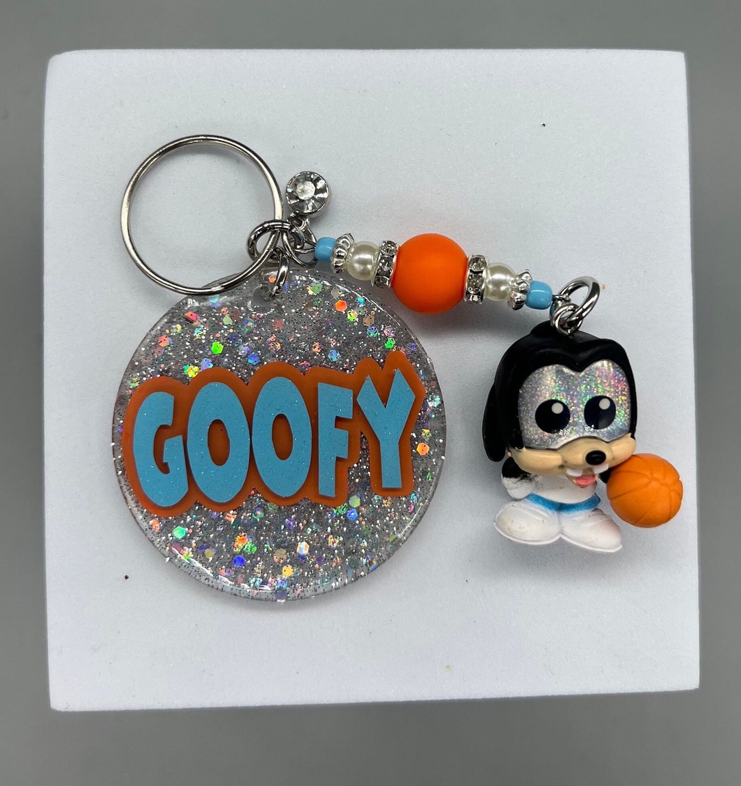 Goofy Playing Basketball Glitter Keychain Doorables/goofy Keyring ...