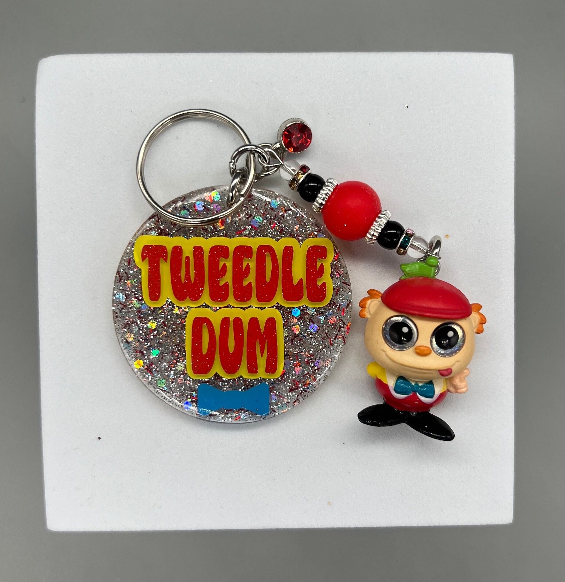 Tweedle Dum From Alice in Wonderland Glitter Keychain Doorables/teeedle ...