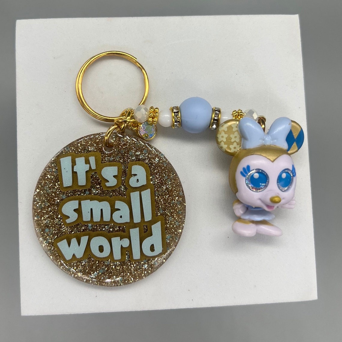 Minnie Mouse Special Edition Its a Small World Glitter Keychain ...