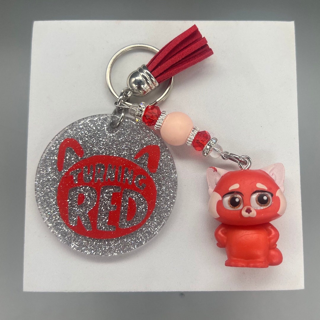 Mei the Red Panda From Turning Red Glitter Keychain Doorables/panda ...
