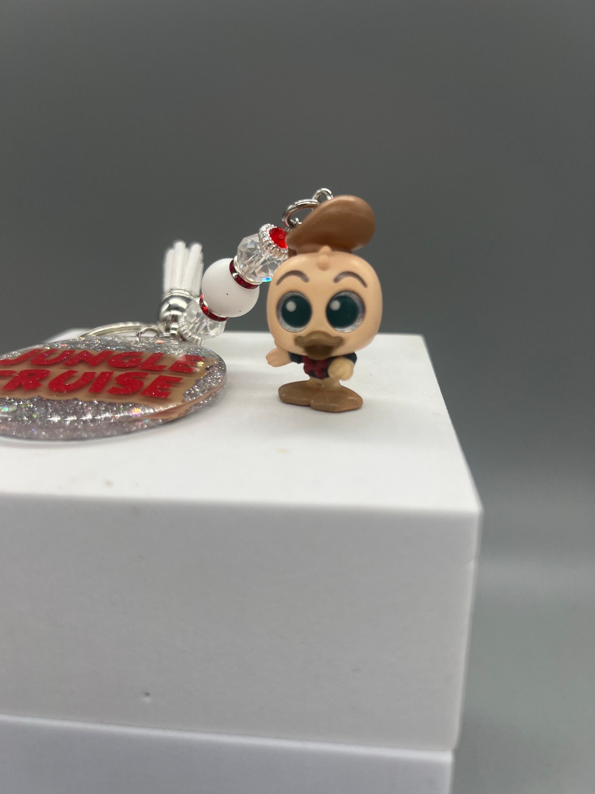 Donald Duck Special Edition Jungle Cruise Glitter Keychain Doorables ...