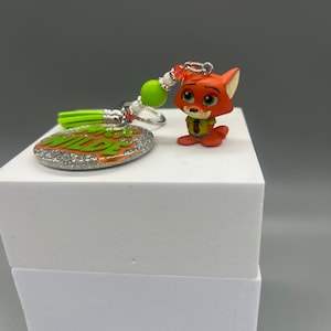 Nick Wilde From Zootopia One of a Kind Glitter Keychain Doorables ...